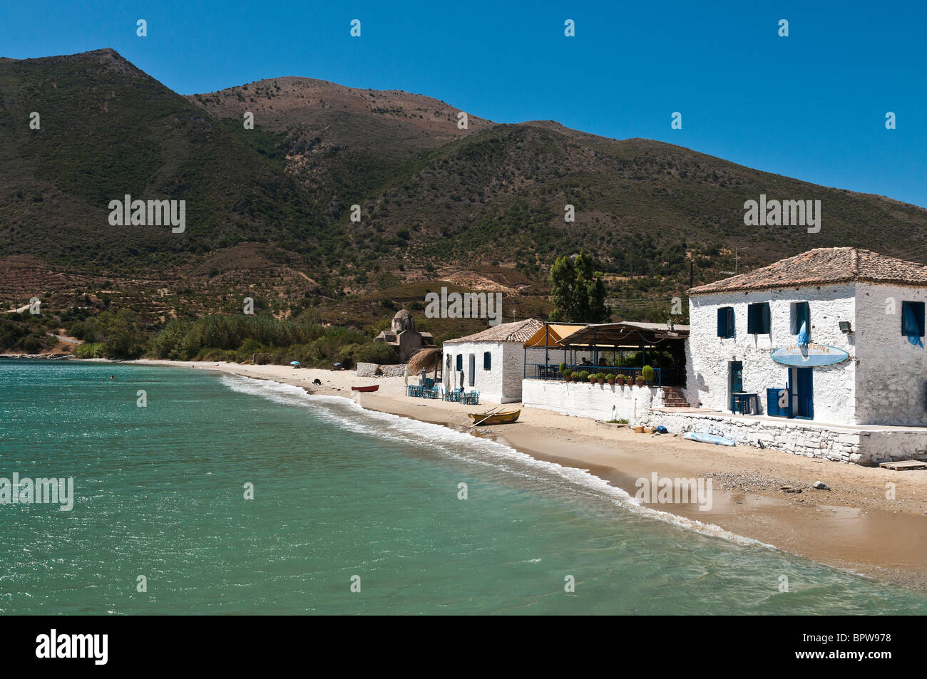 Der Strand von Skoutari sunward, Osten, an der der tiefen Mani Süd ...