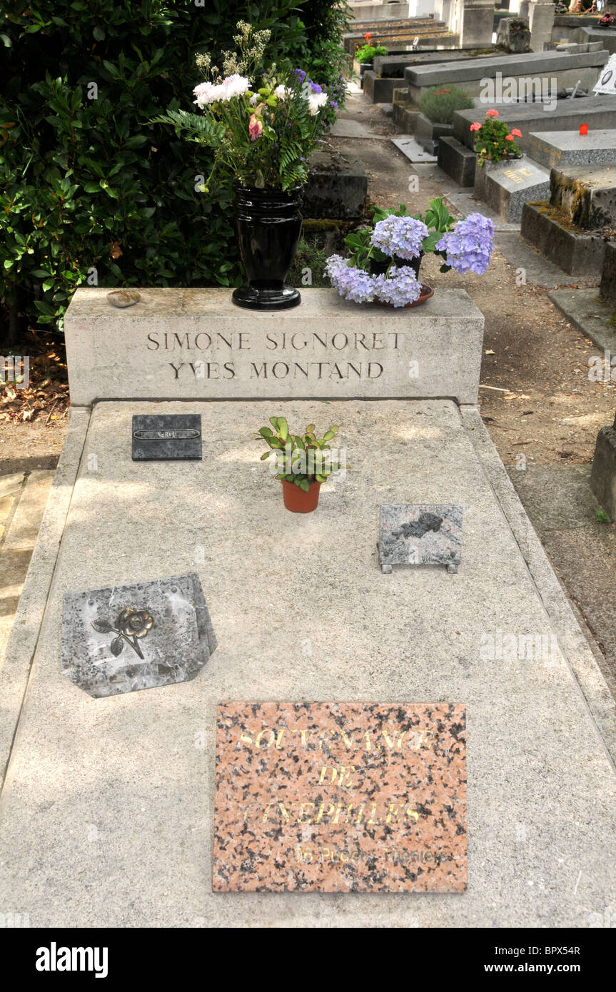 Simone Signoret und Yves Montand Grab, Friedhof Pere Lachaise, Paris ...