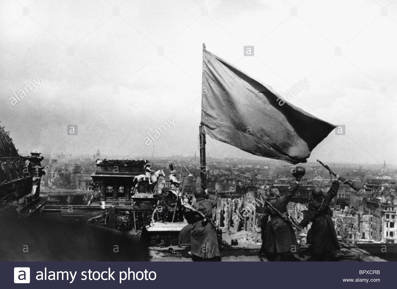 Reichstag 1945 Stockfotos & Reichstag 1945 Bilder - Alamy