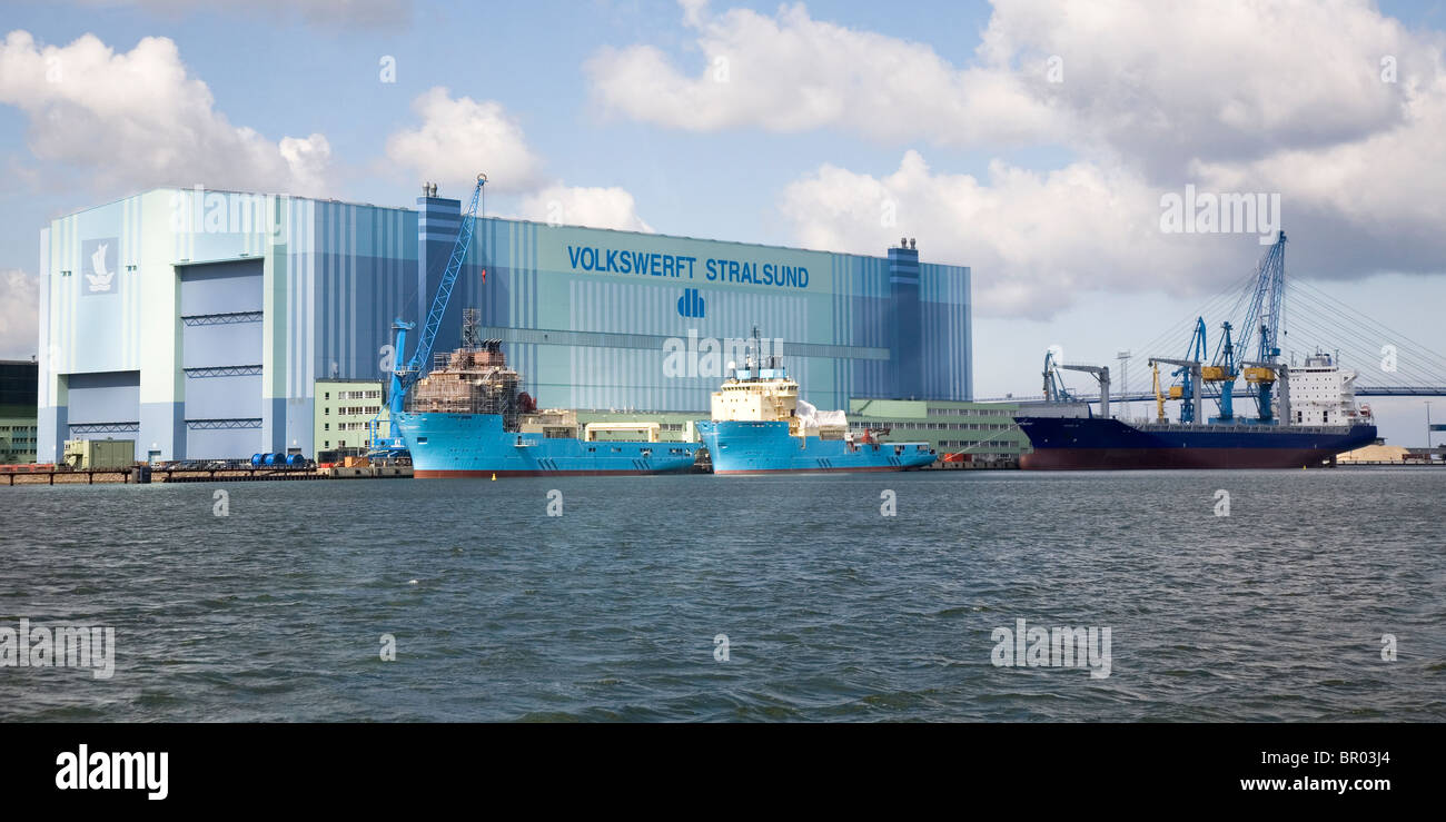 Volkswerft stralsund -Fotos und -Bildmaterial in hoher Auflösung – Alamy
