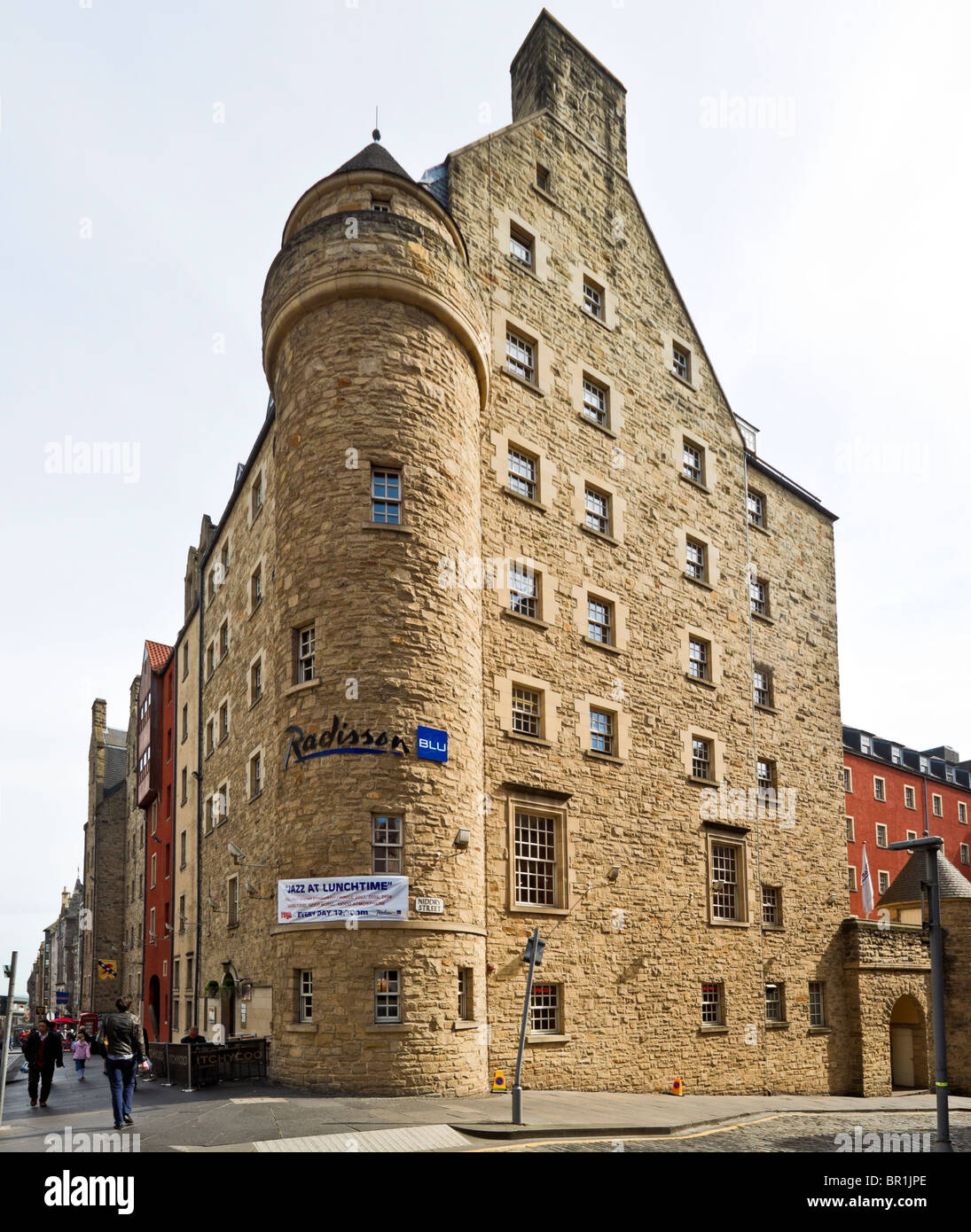 Radisson blu edinburgh -Fotos und -Bildmaterial in hoher Auflösung – Alamy