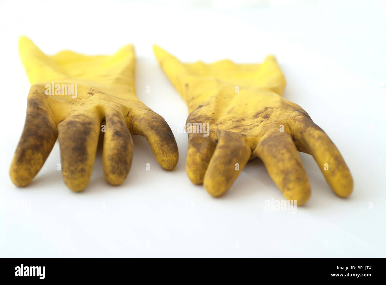 Rubber garden gloves -Fotos und -Bildmaterial in hoher Auflösung – Alamy