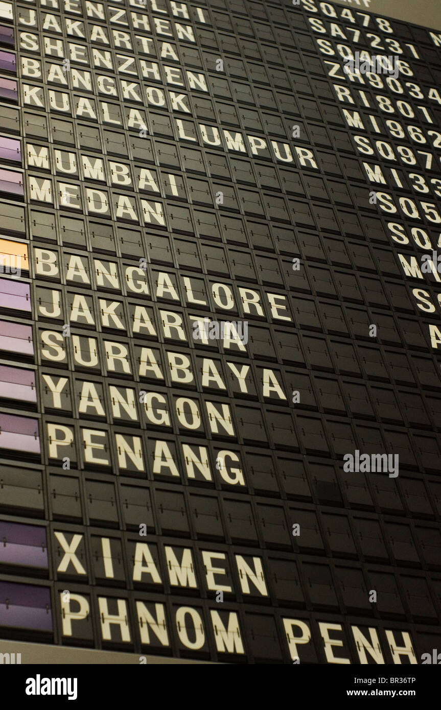 Flughafen flugplan -Fotos und -Bildmaterial in hoher Auflösung – Alamy