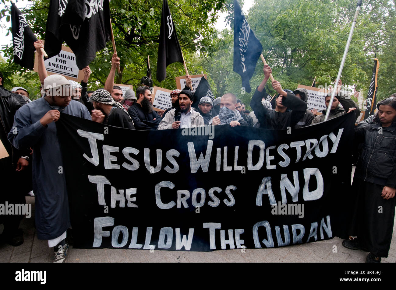 Islamic fundamentalist group -Fotos und -Bildmaterial in hoher ...