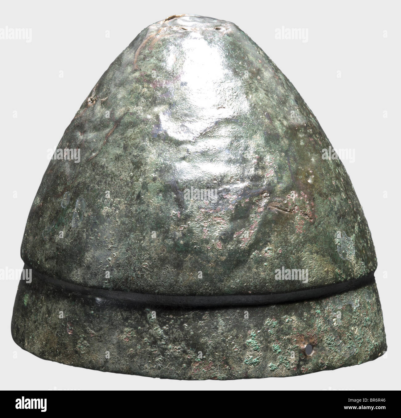 Ein griechischer Bronze-Helm vom mazedonischen Pilos-Typ, mediterrane ...