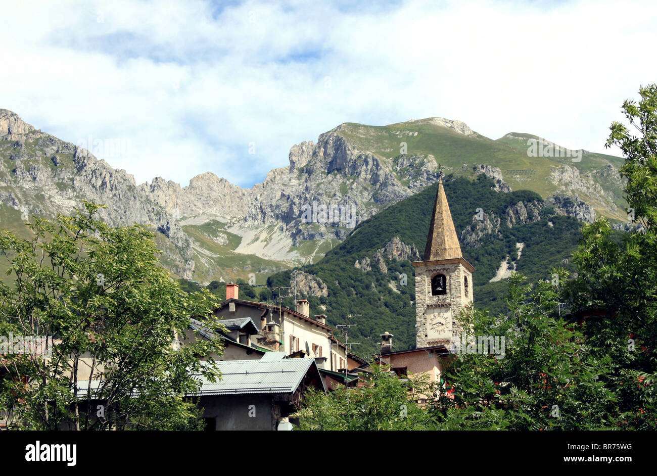 Limone piemonte -Fotos und -Bildmaterial in hoher Auflösung – Alamy