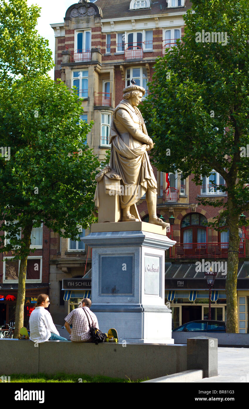 Statue von rembrandt -Fotos und -Bildmaterial in hoher Auflösung – Alamy