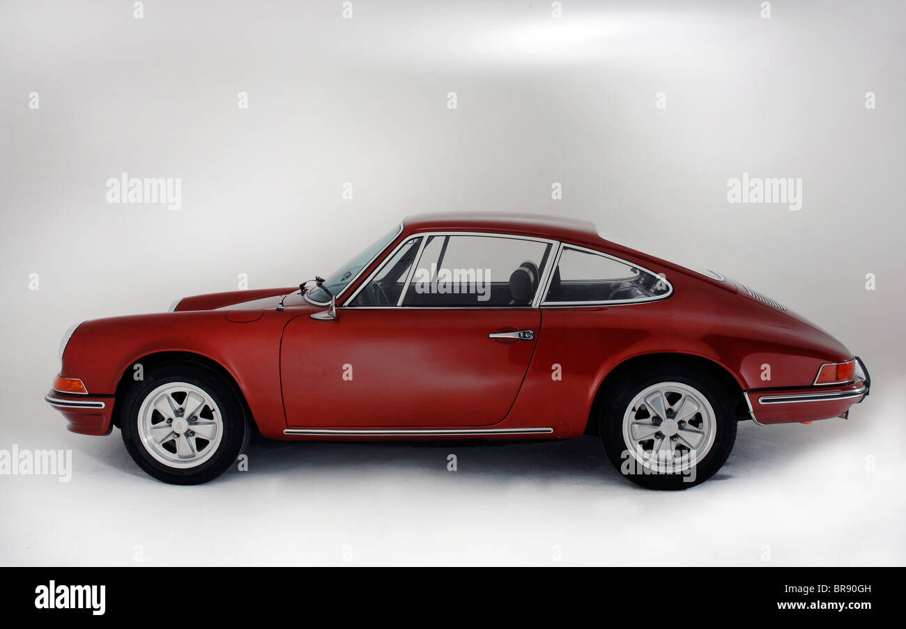 Porsche Rot Stockfotos und -bilder Kaufen - Alamy