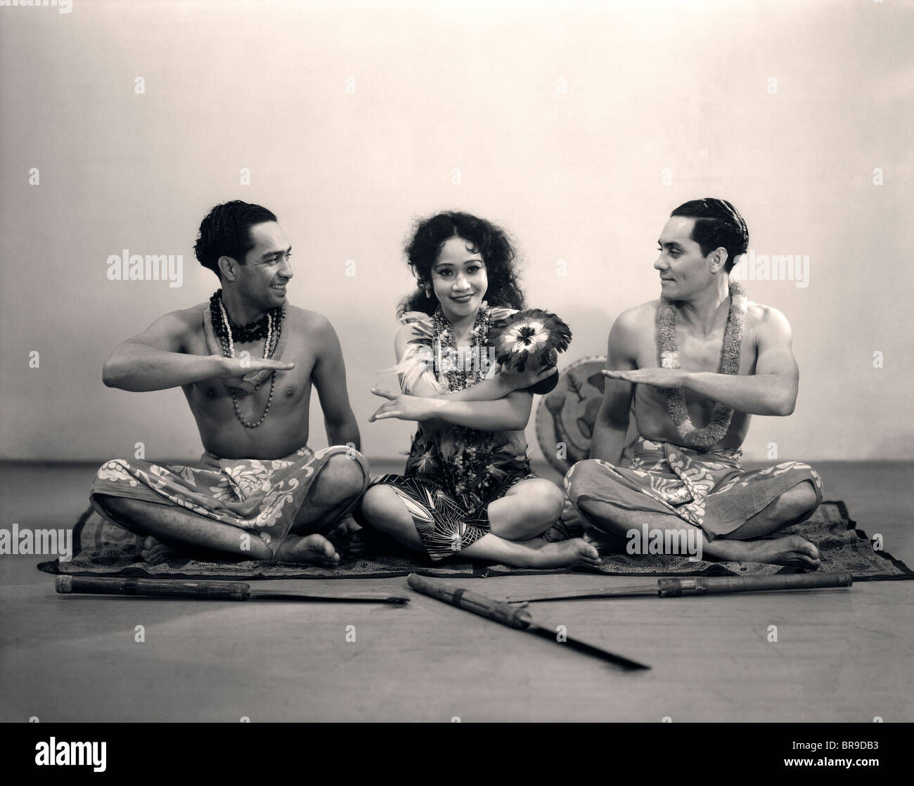 Polynesischer sarong -Fotos und -Bildmaterial in hoher Auflösung – Alamy