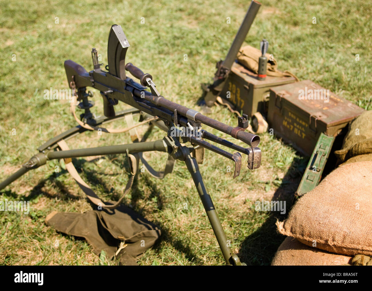 Bren machine gun -Fotos und -Bildmaterial in hoher Auflösung – Alamy