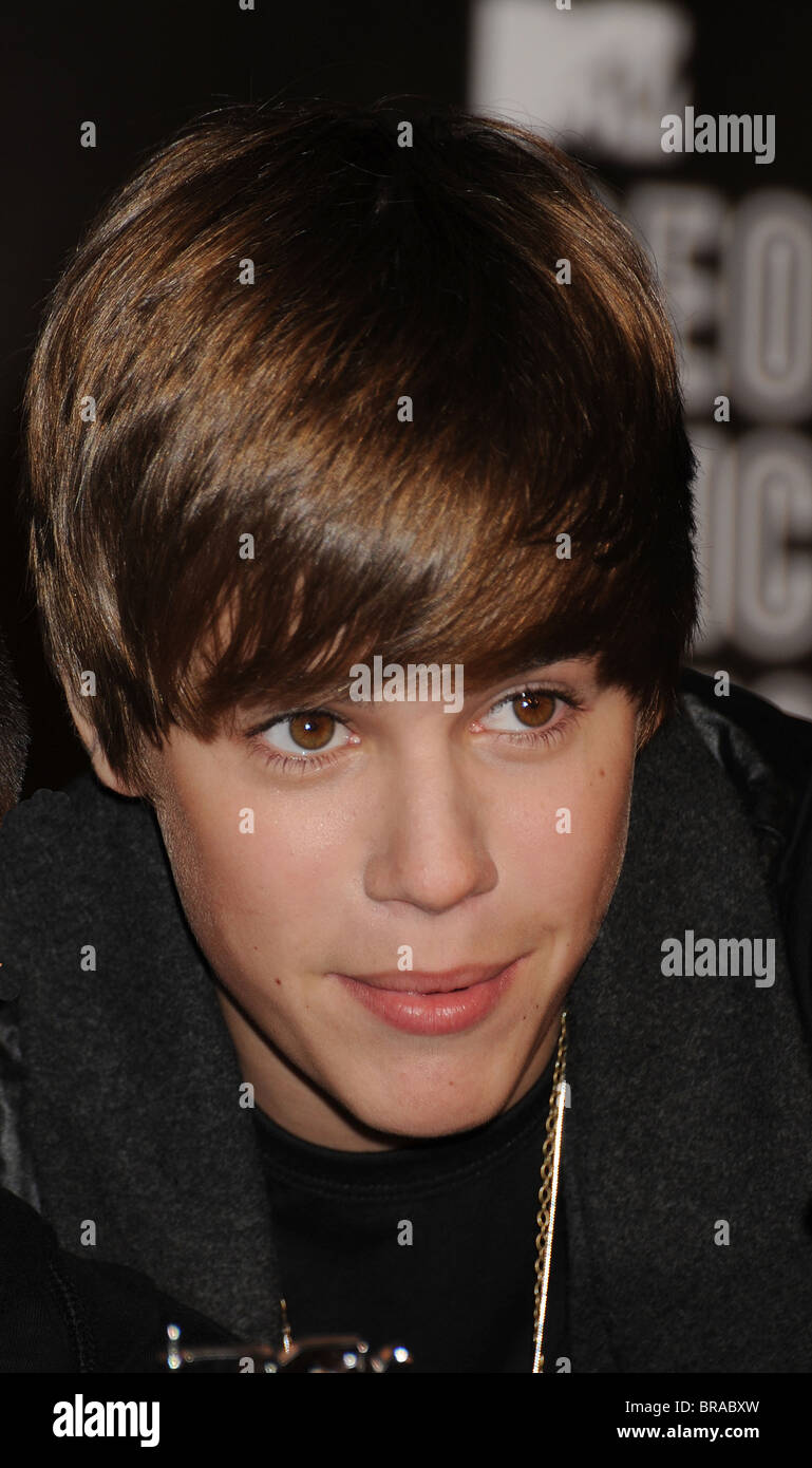 Justin bieber 2010 -Fotos und -Bildmaterial in hoher Auflösung – Alamy