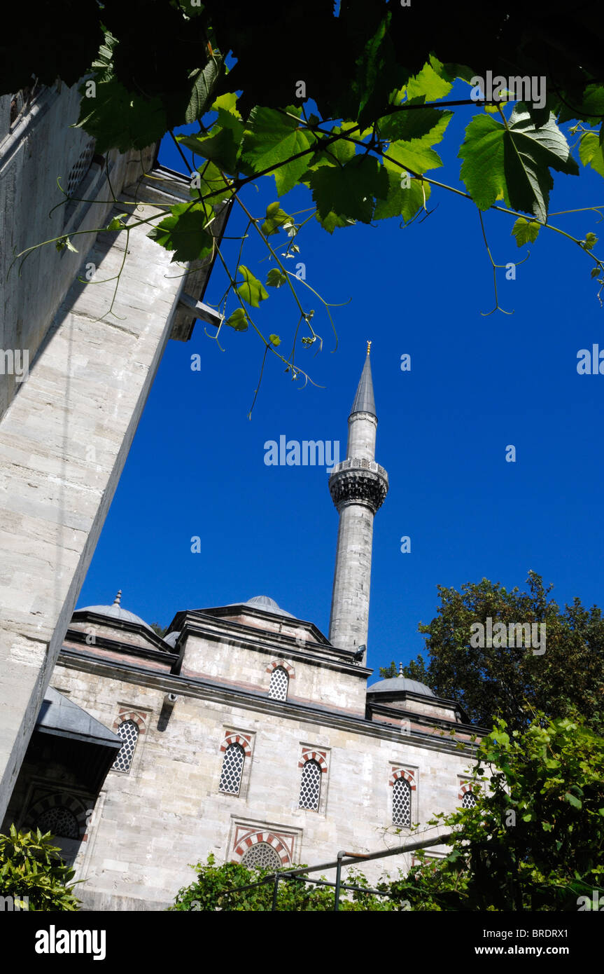 Der Beyazit Camii in Istanbul Stockfotografie - Alamy