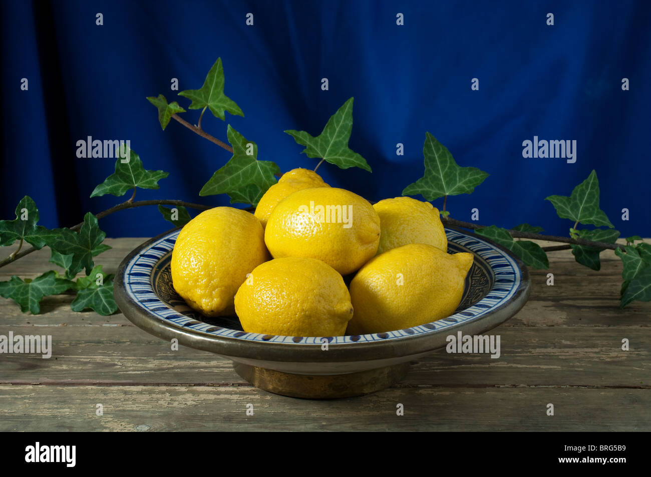 Zitronen Stillleben Stockfotos & Zitronen Stillleben Bilder - Alamy