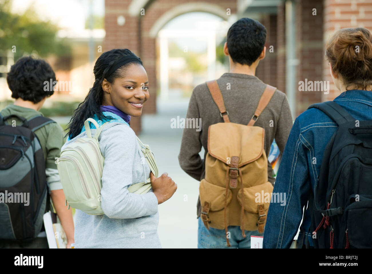 Student 15 20 jahre -Fotos und -Bildmaterial in hoher Auflösung – Alamy