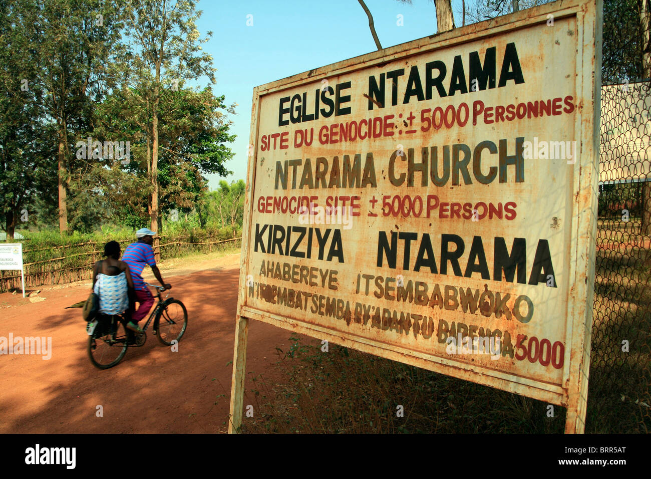 Rwanda 1994 -Fotos und -Bildmaterial in hoher Auflösung – Alamy