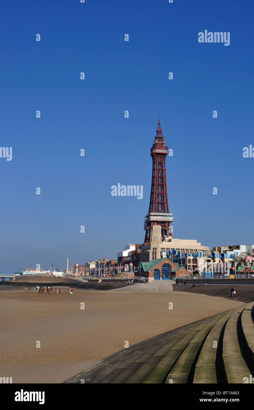 Blackpool tower strand -Fotos und -Bildmaterial in hoher Auflösung – Alamy
