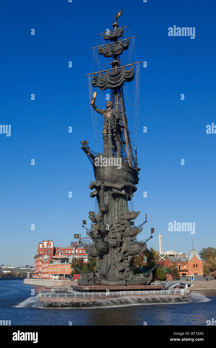 Statue von Peter dem Großen (1672-1725) von Surab Zereteli in Moskau ...