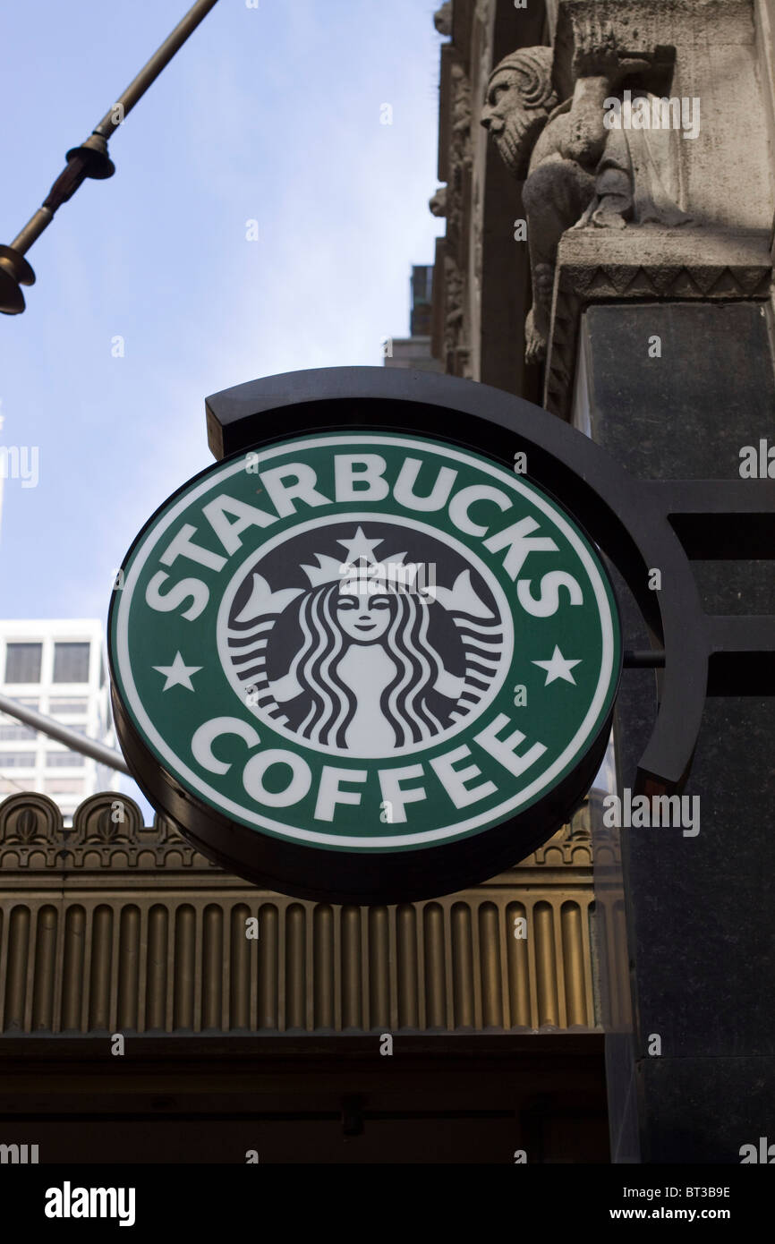 Starbucks times square new york -Fotos und -Bildmaterial in hoher ...