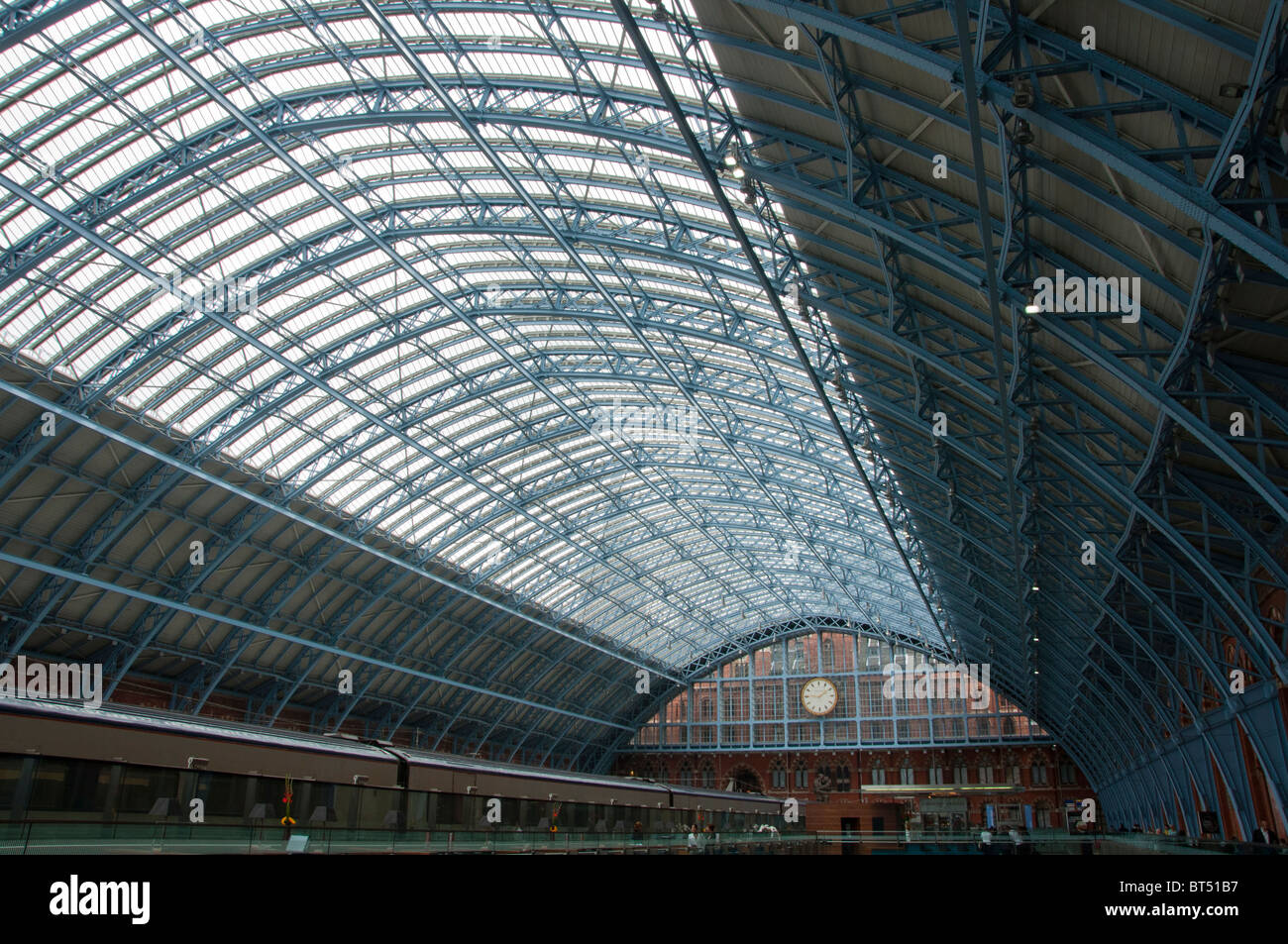 Terminal eurostar terminal -Fotos und -Bildmaterial in hoher Auflösung ...