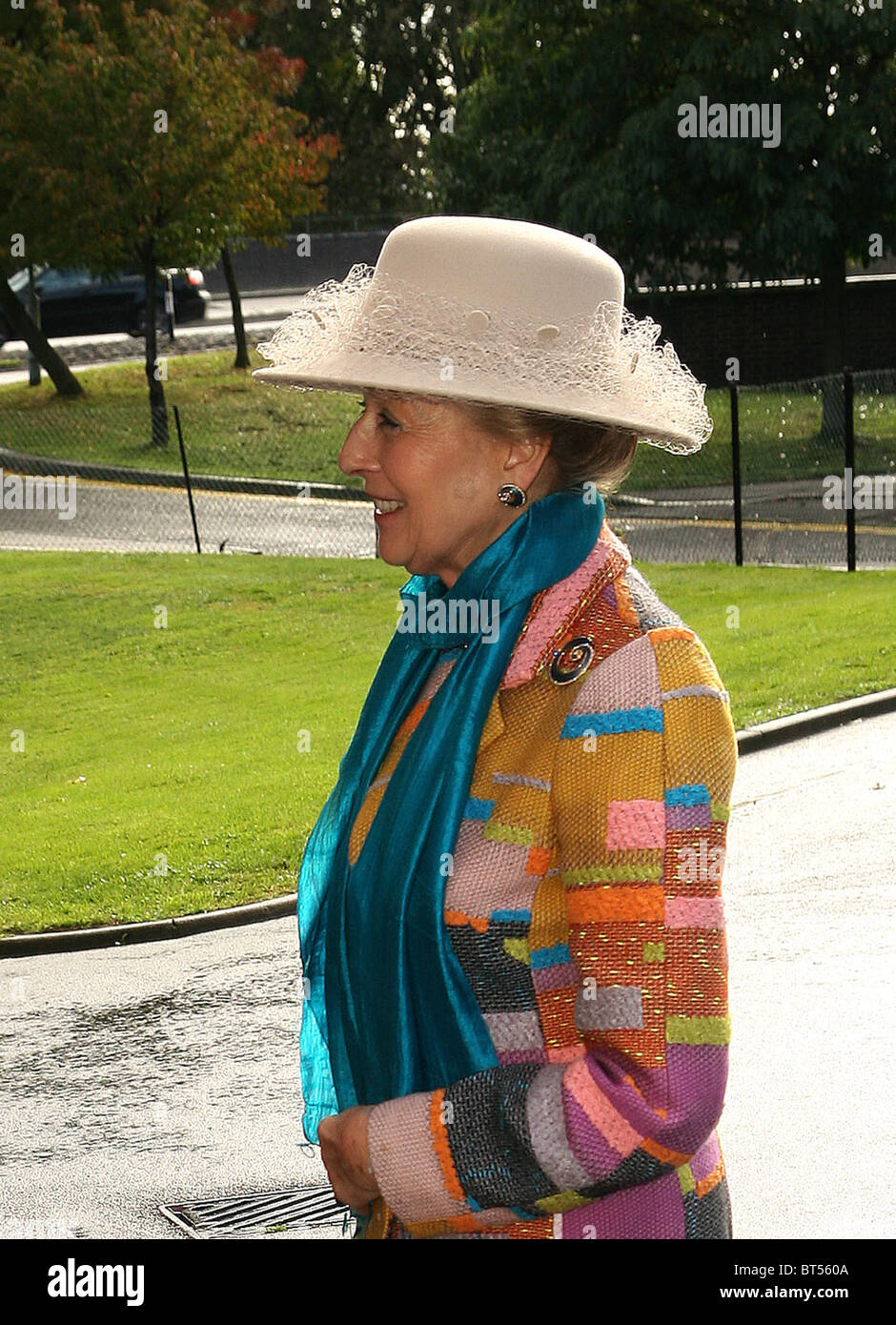 Hrh princess alexandra ogilvy -Fotos und -Bildmaterial in hoher ...