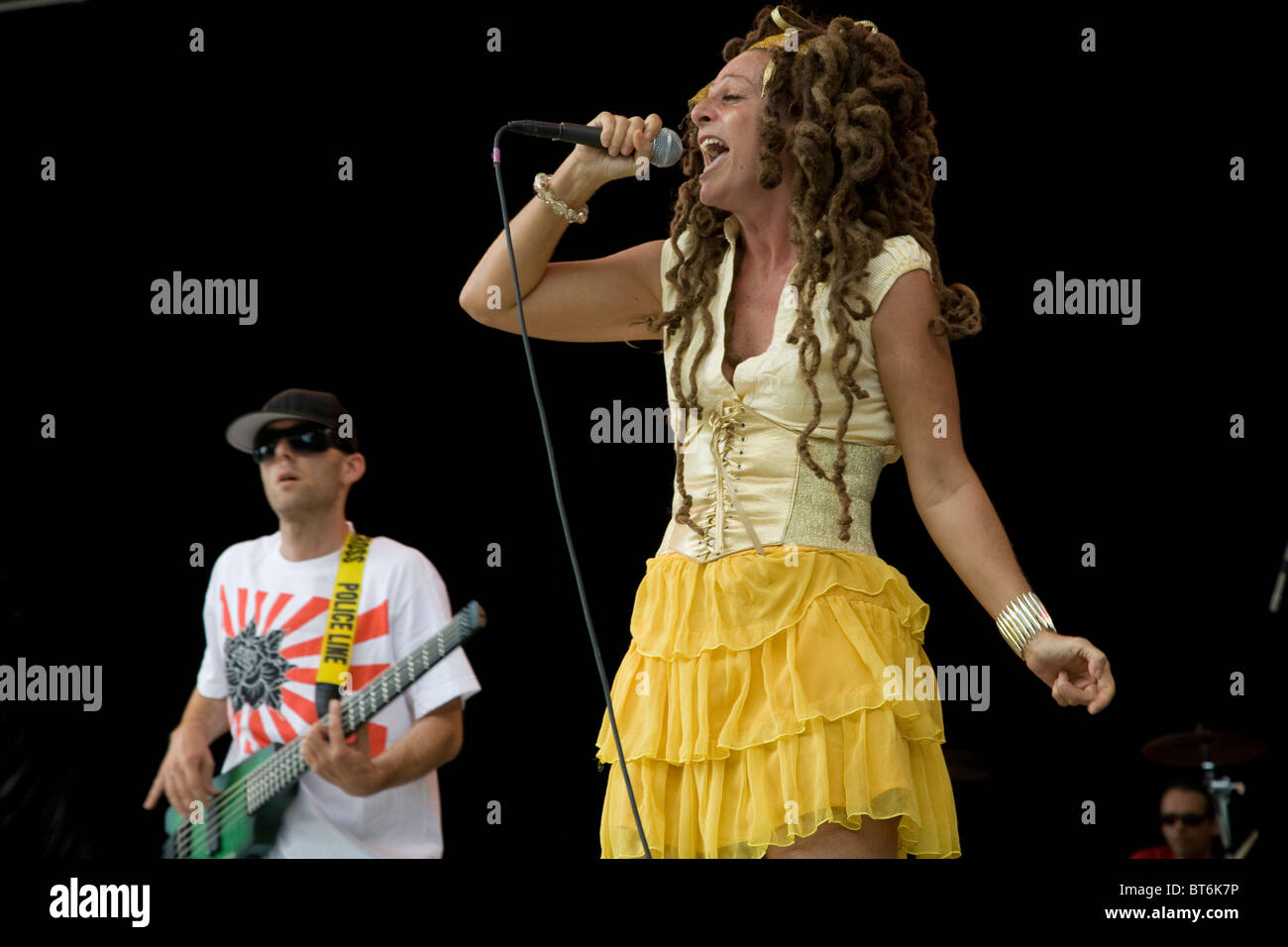 Ari up -Fotos und -Bildmaterial in hoher Auflösung – Alamy