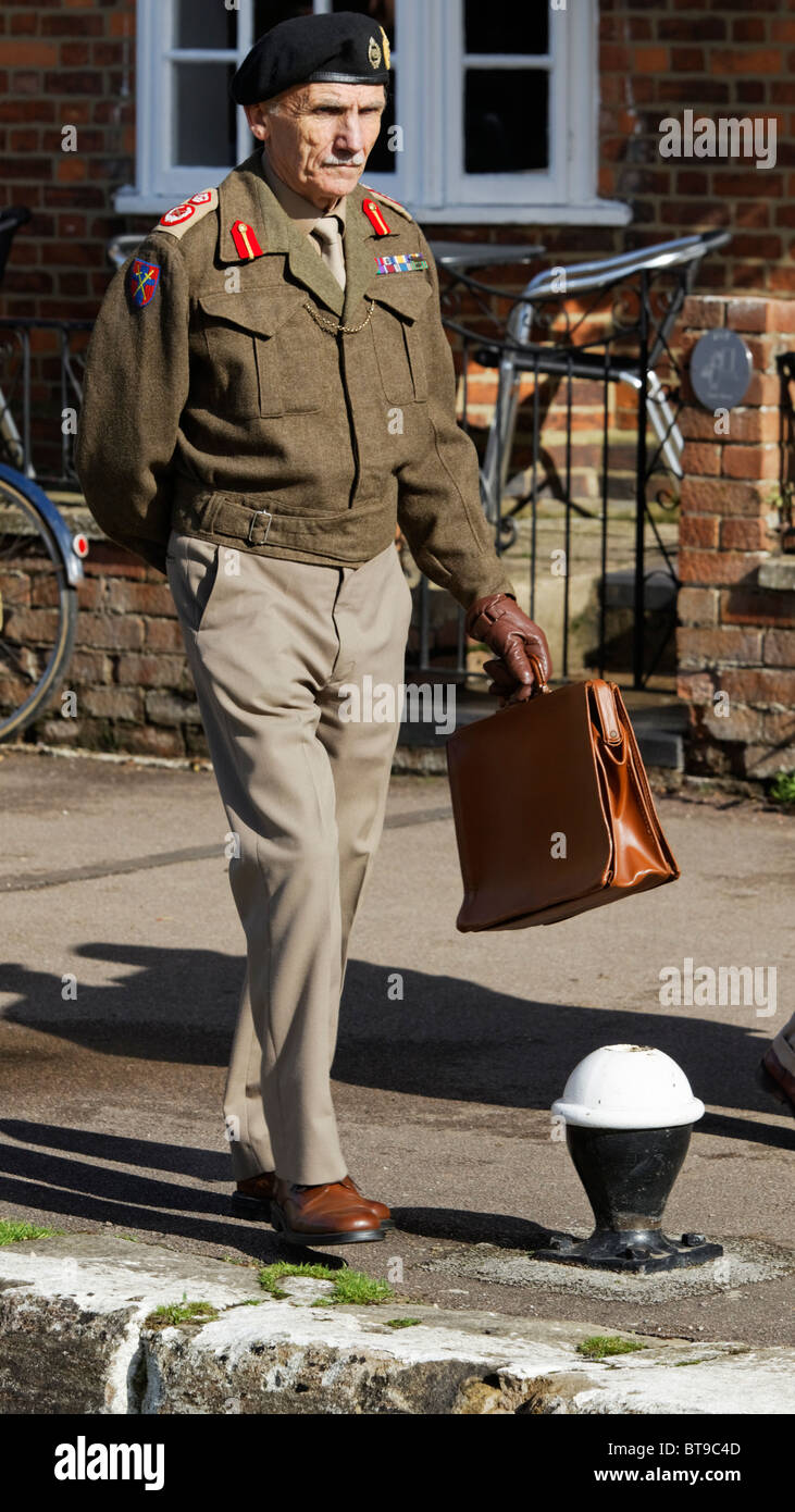 Field marshal bernard law montgomery -Fotos und -Bildmaterial in hoher ...