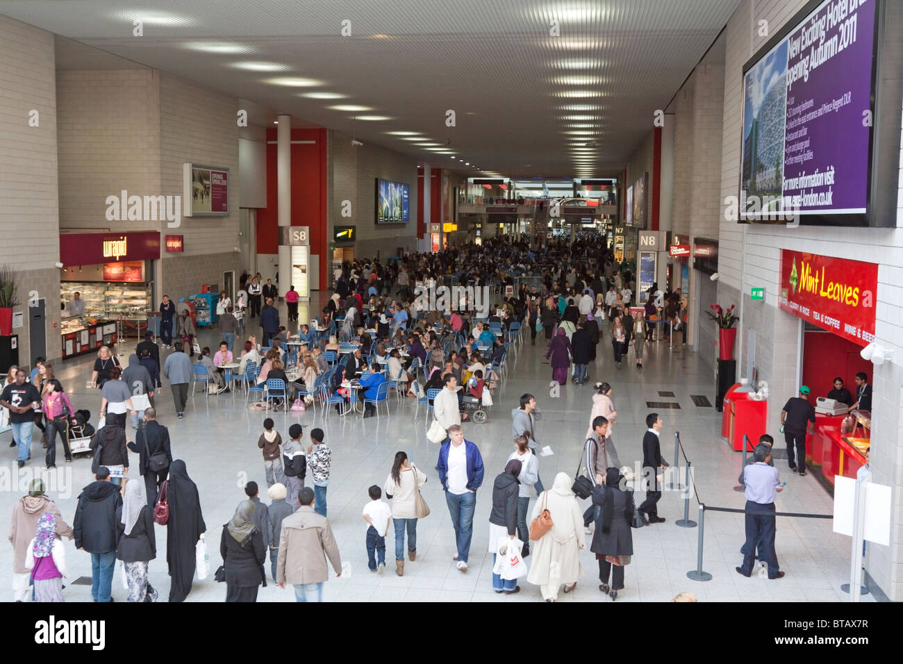London excel exhibition center -Fotos und -Bildmaterial in hoher ...
