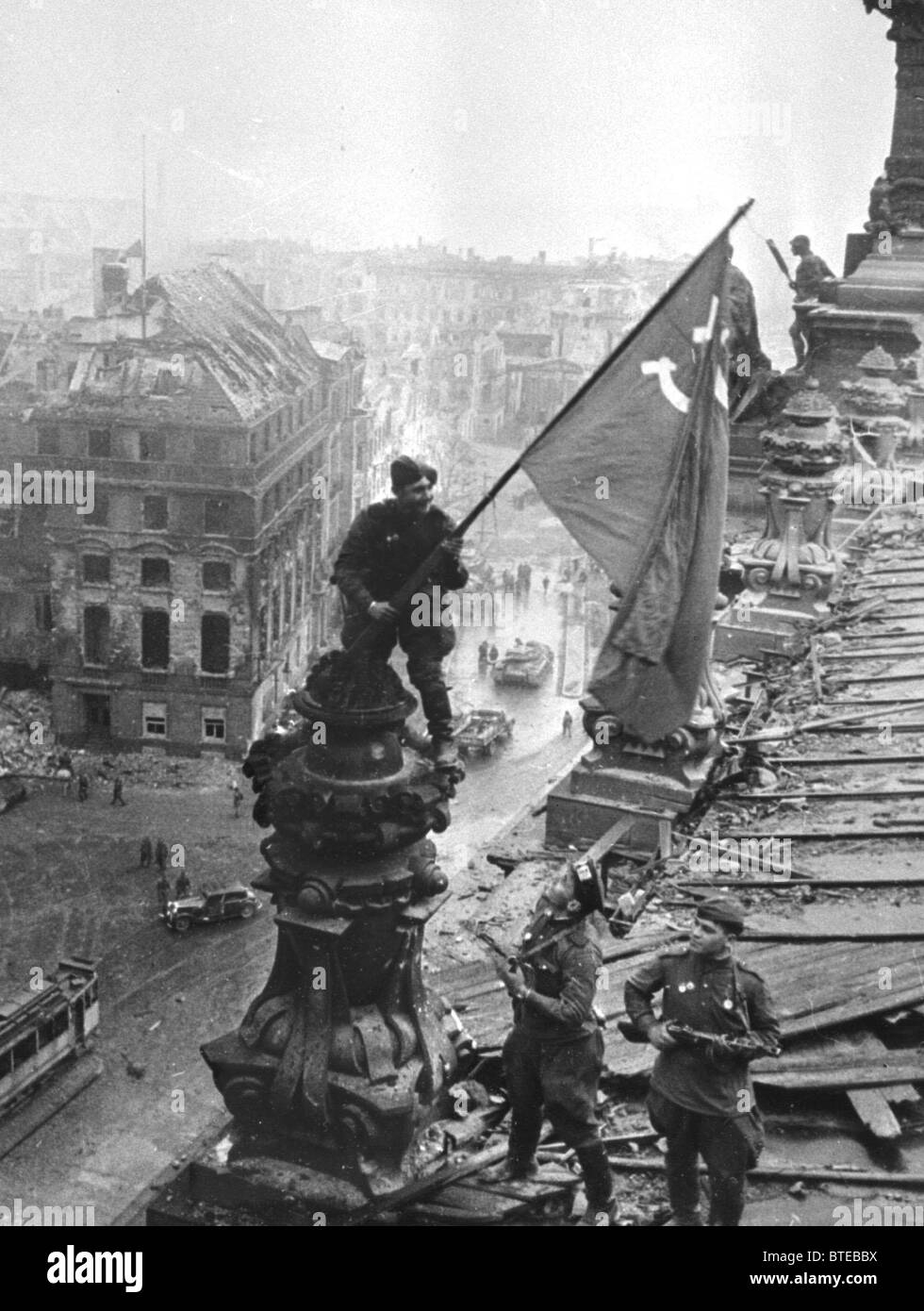 Reichstag 1945 Stockfotos und -bilder Kaufen - Alamy