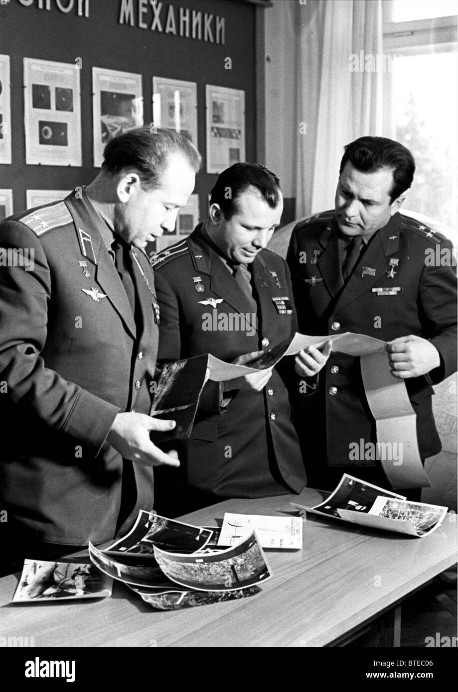 Alexei Leonov Stockfotos und -bilder Kaufen - Alamy