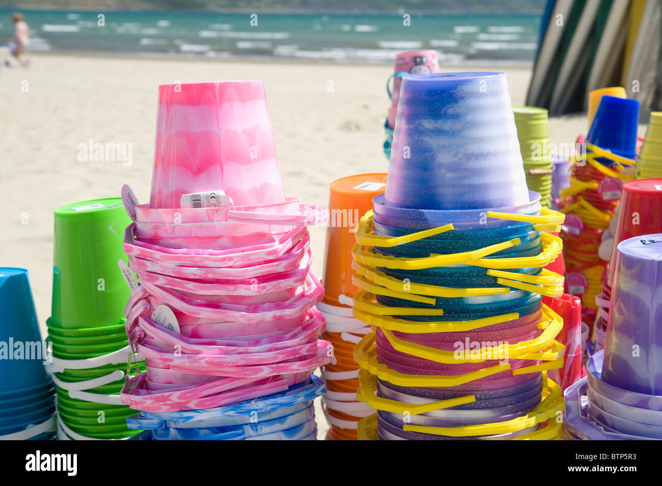 Britische eimer am weymouth beach -Fotos und -Bildmaterial in hoher ...