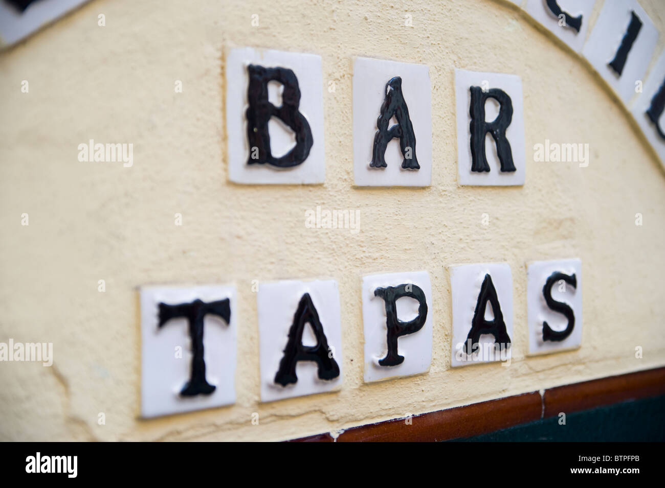 Tapas sign -Fotos und -Bildmaterial in hoher Auflösung – Alamy