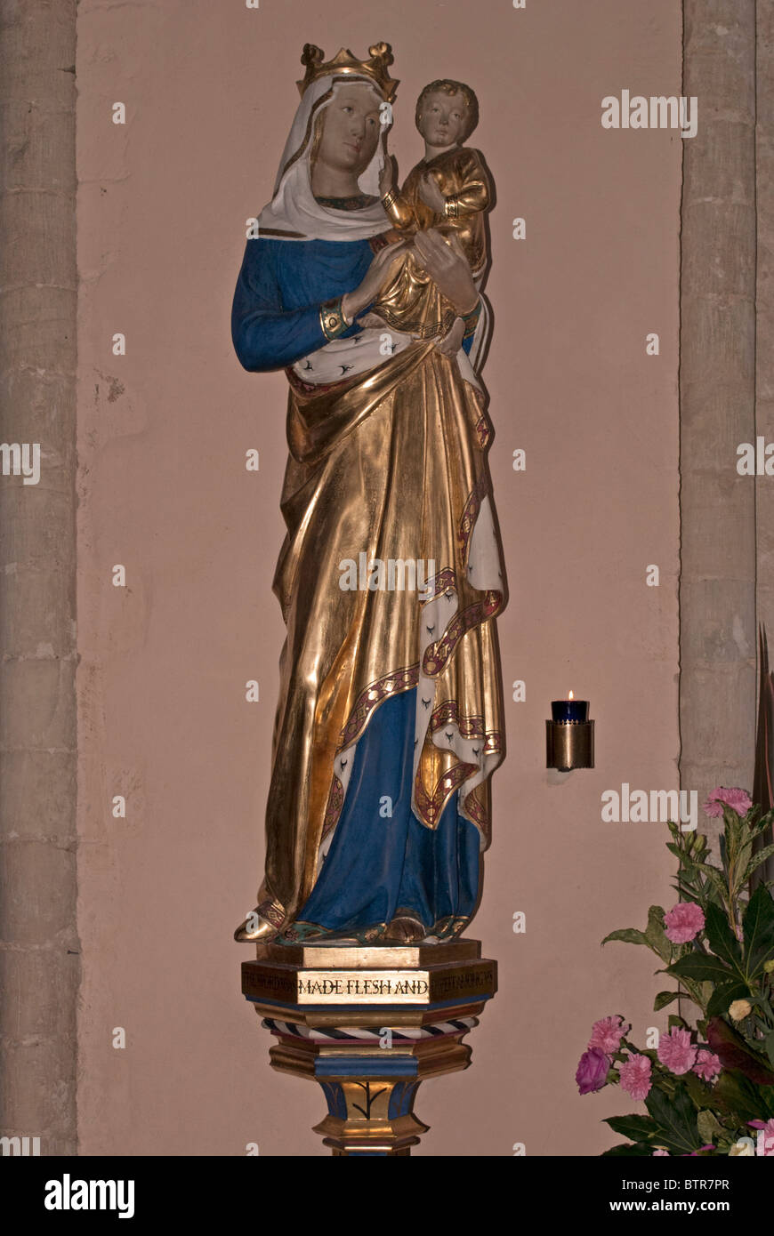 Madonna with child statue -Fotos und -Bildmaterial in hoher Auflösung – Alamy