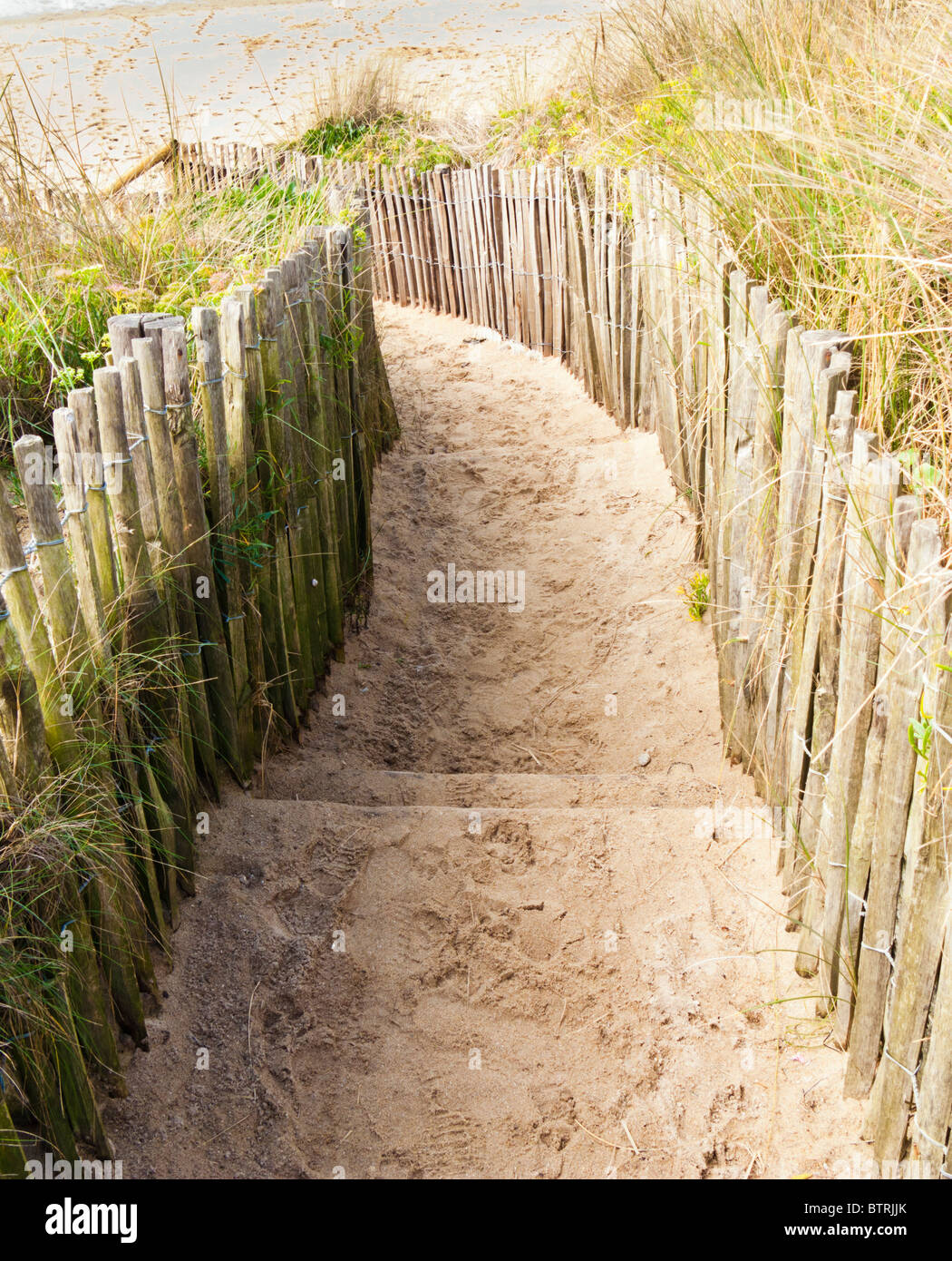 Strand und wege -Fotos und -Bildmaterial in hoher Auflösung – Alamy