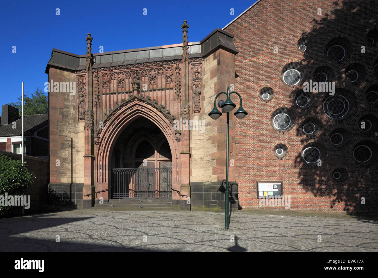 Katholische Kirche Maria Himmelfahrt in Wesel, Niederrhein, Nordrhein-Westfalen Stockfotografie ...