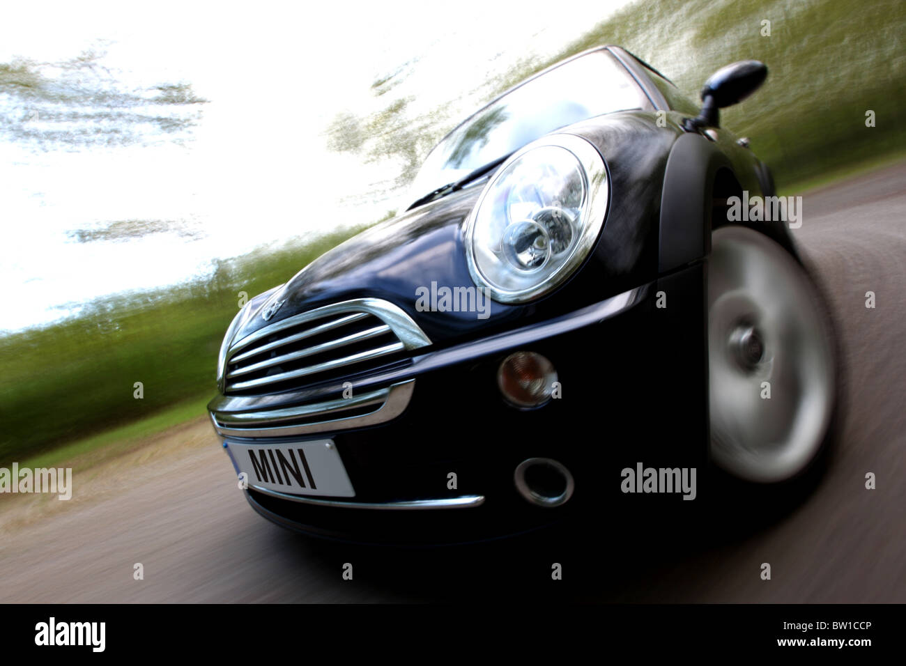 Das mini auto -Fotos und -Bildmaterial in hoher Auflösung – Alamy