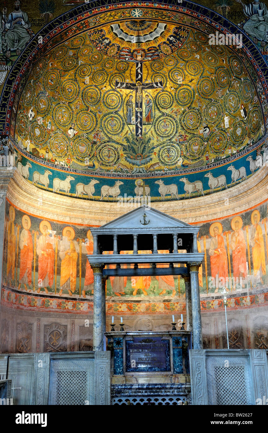 Interior church san clemente rome Stockfotos und -bilder Kaufen - Alamy