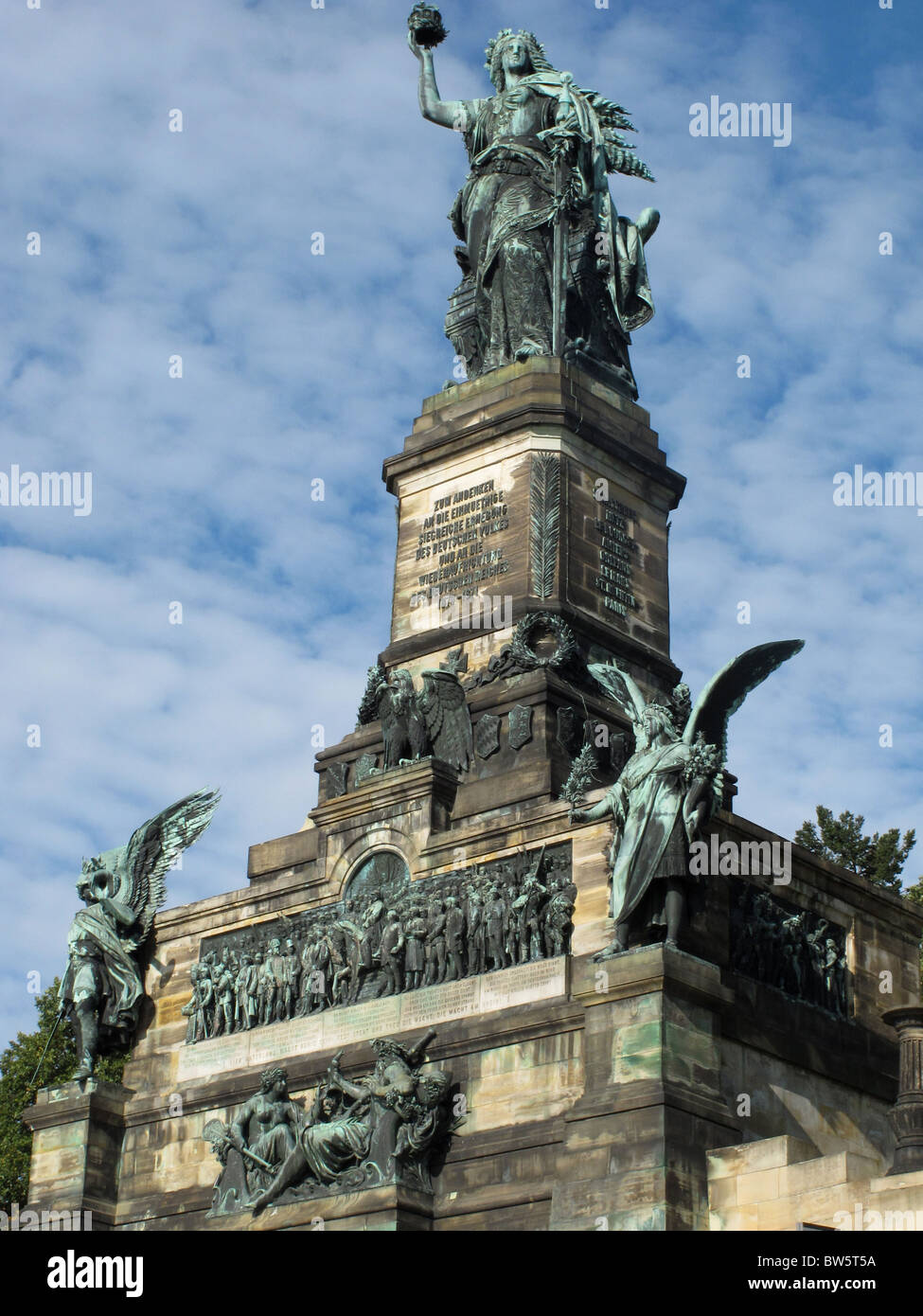 Germania statue -Fotos und -Bildmaterial in hoher Auflösung – Alamy