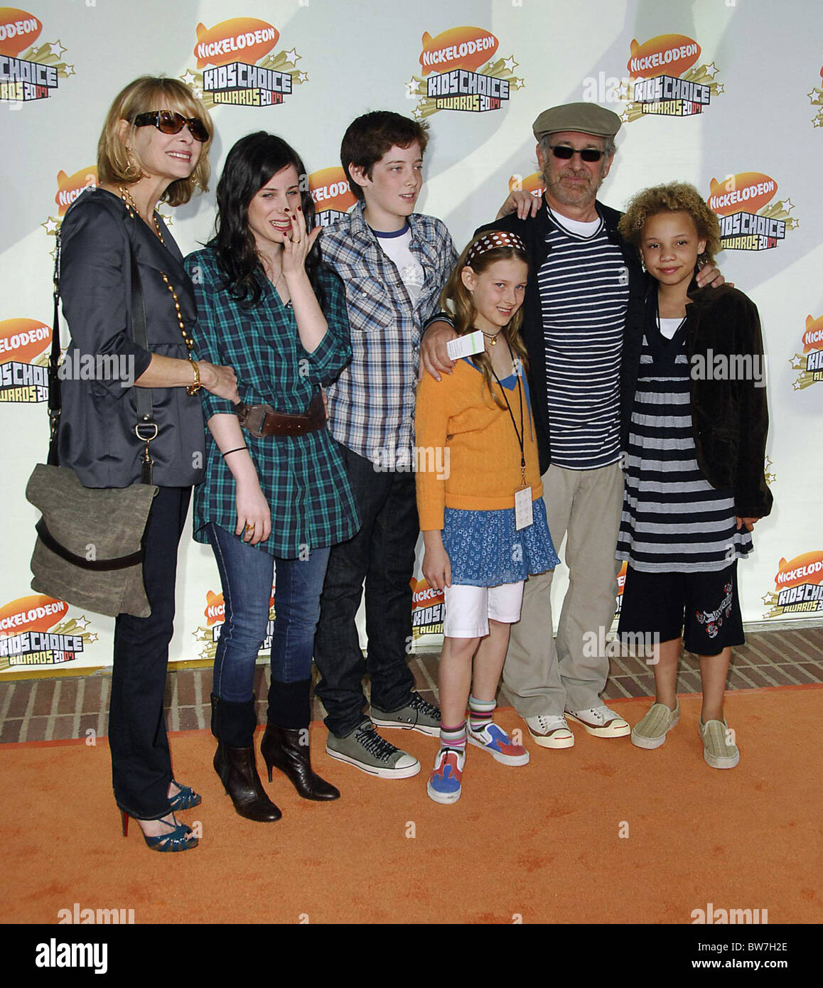 Kate Capshaw Steven Spielberg Family Stockfotos und -bilder Kaufen - Alamy