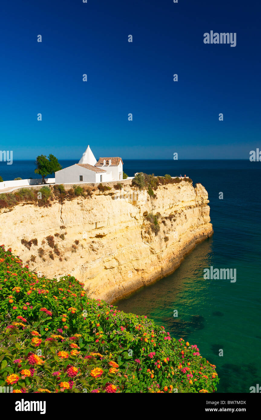 Nossa senhora da rocha kirche -Fotos und -Bildmaterial in hoher ...