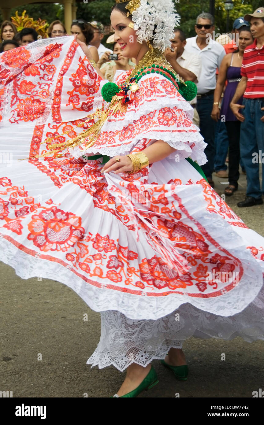 Pollera festival panama Stockfotos und -bilder Kaufen - Alamy