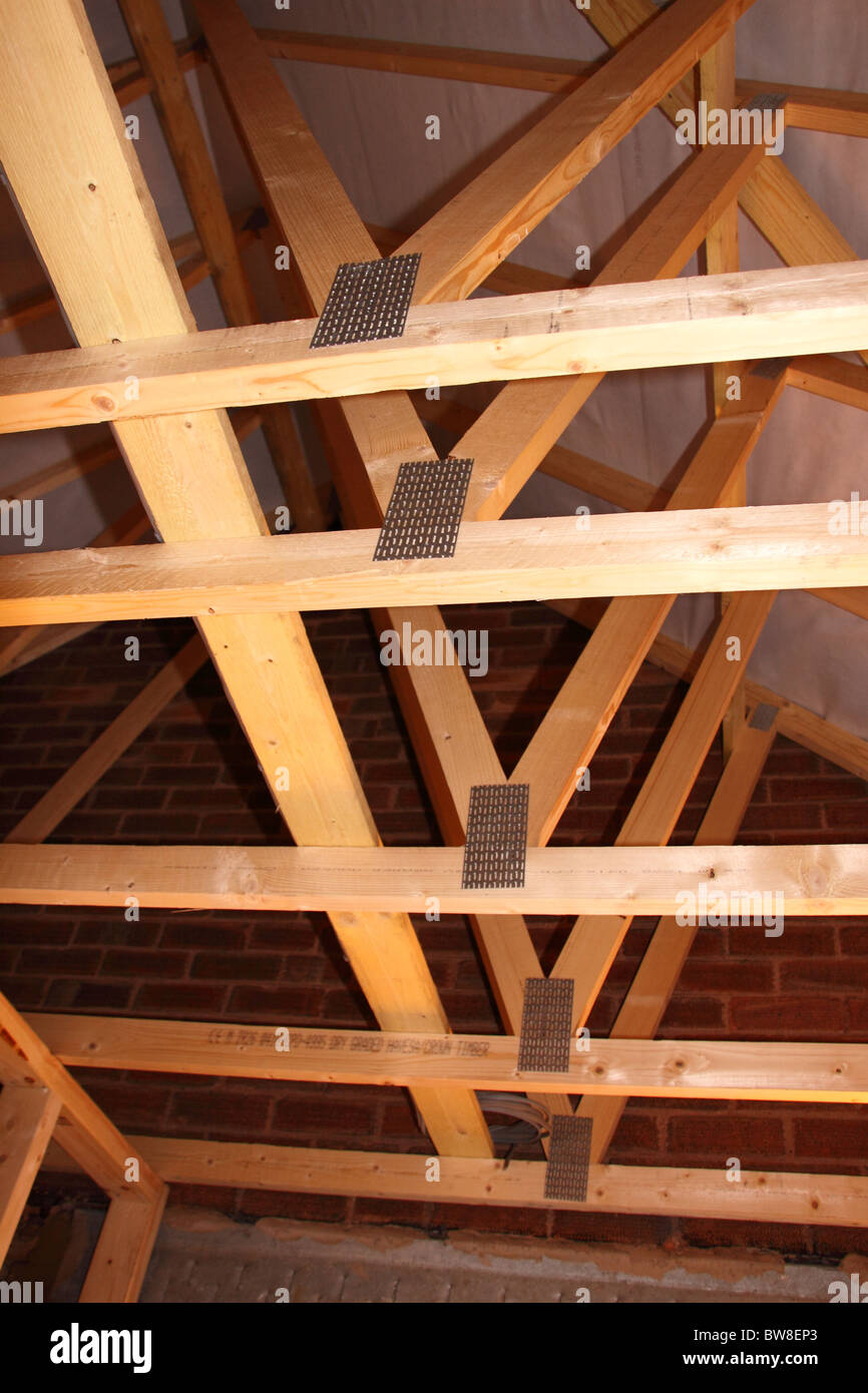 Timber roof -Fotos und -Bildmaterial in hoher Auflösung – Alamy