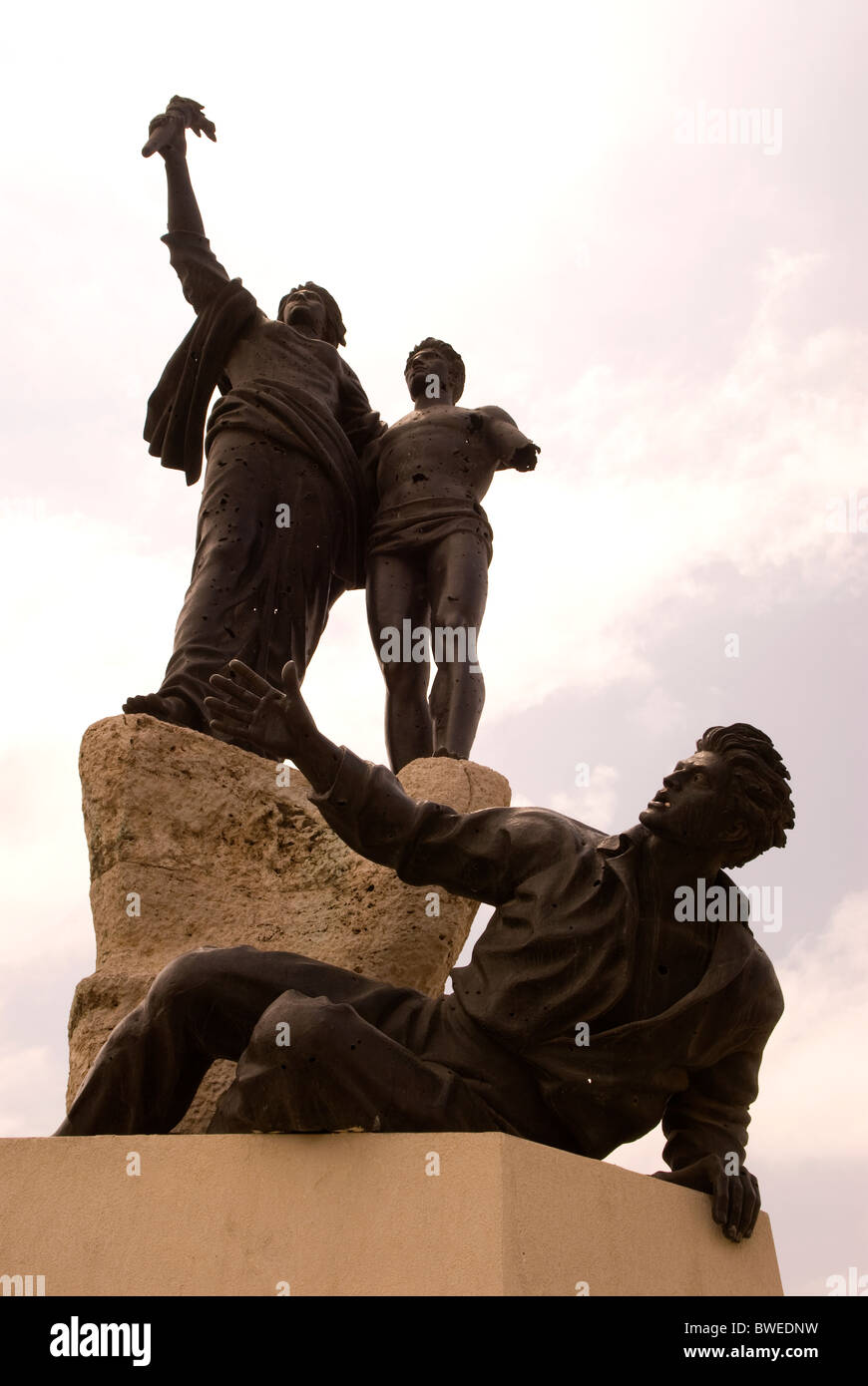 Beirut lebanon martyrs square statue -Fotos und -Bildmaterial in hoher ...