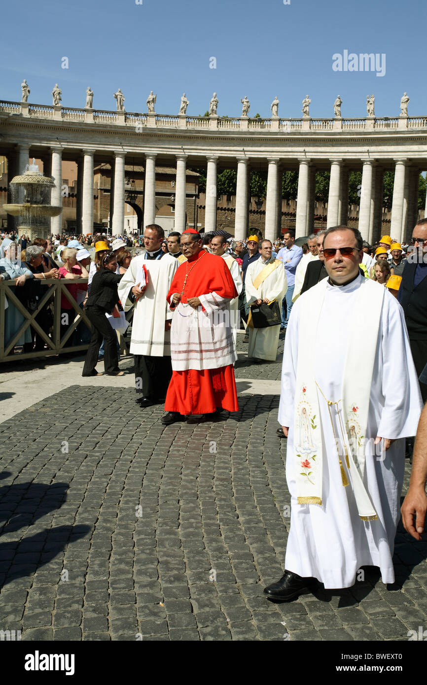 Religiöse entscheidungen -Fotos und -Bildmaterial in hoher Auflösung ...