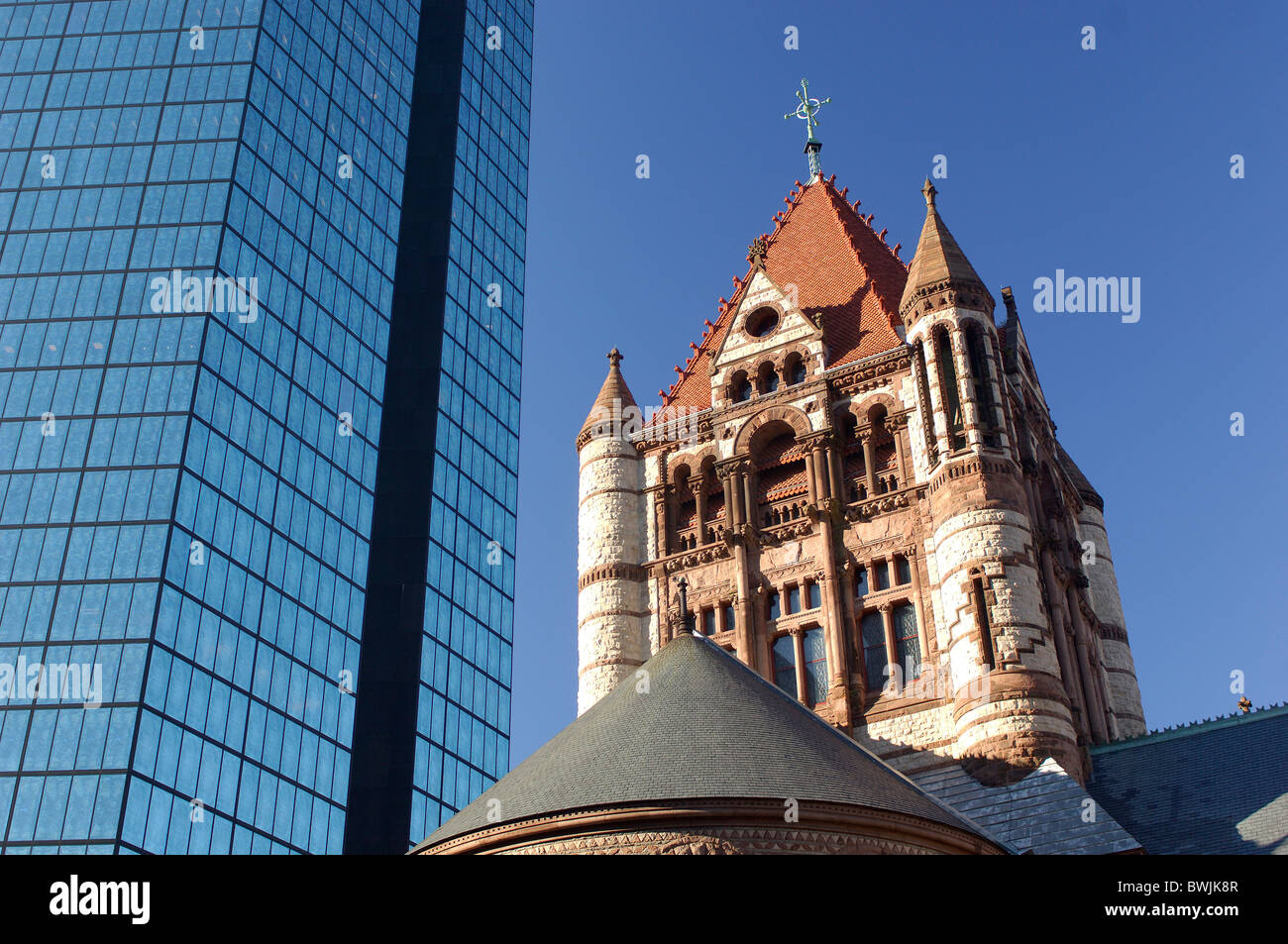 Trinity Church Kirchenfassade Büro Baustein Towerblock mehrstöckigen ...
