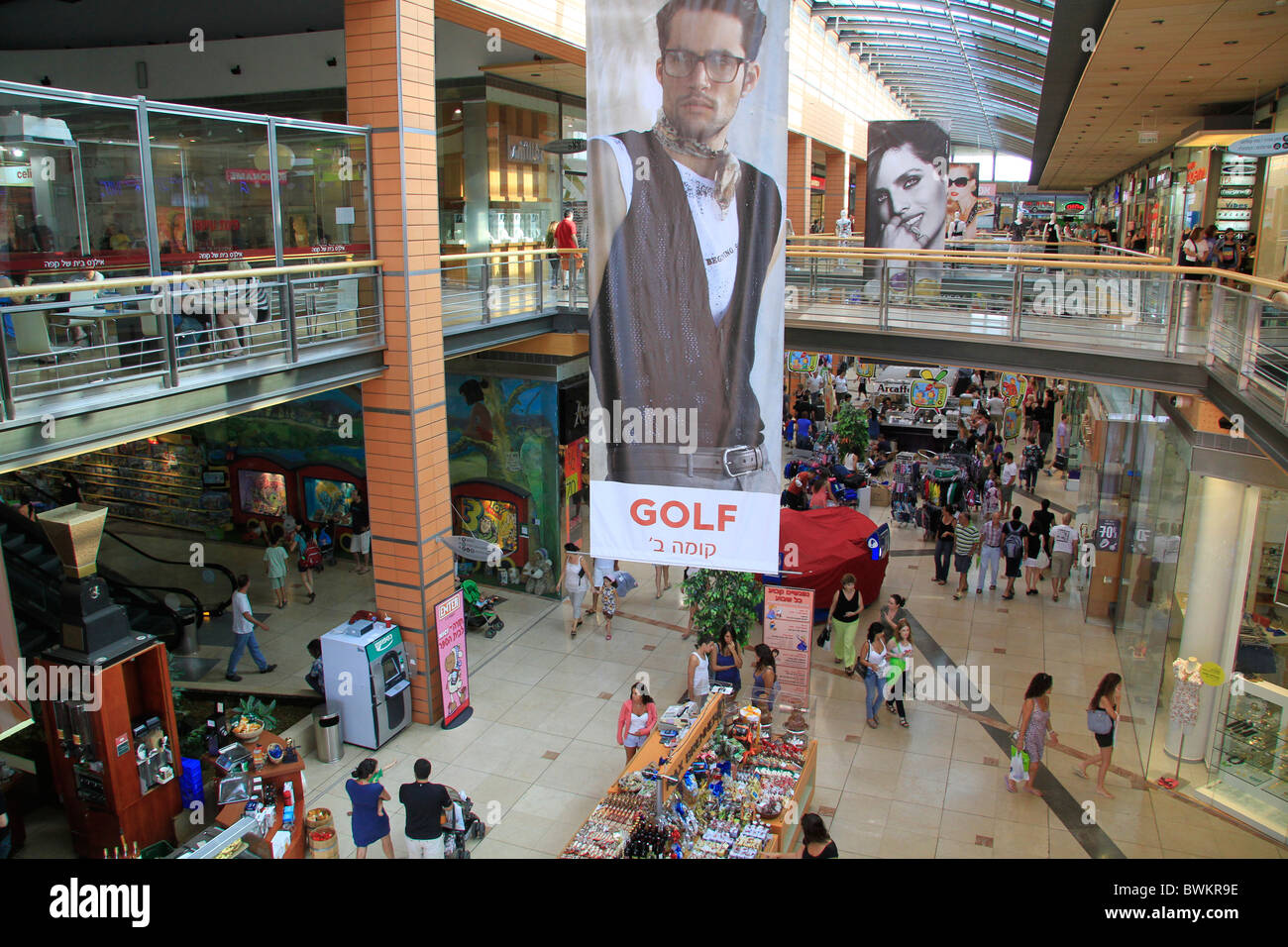 Seven star -Fotos und -Bildmaterial in hoher Auflösung – Alamy