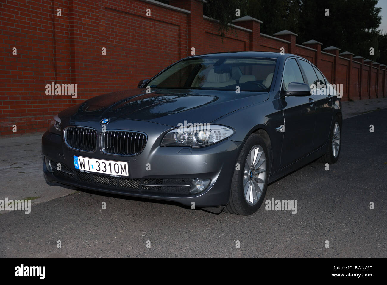 Bmw 3er luxusautos -Fotos und -Bildmaterial in hoher Auflösung – Alamy