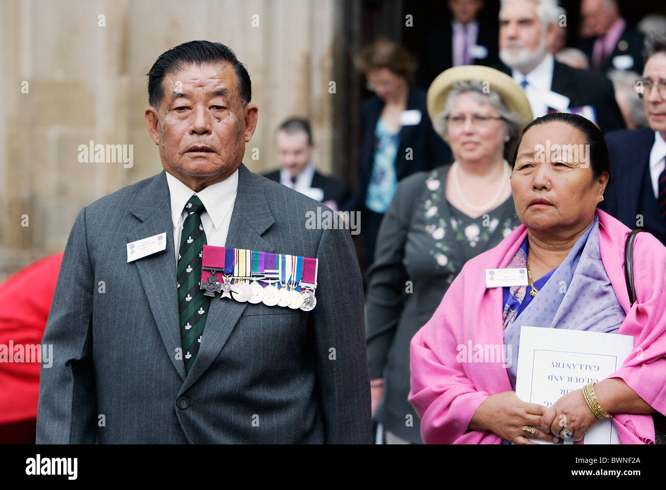 Captain Rambahadur Limbu mit VC-Medaille für Jubiläum des Victoria ...