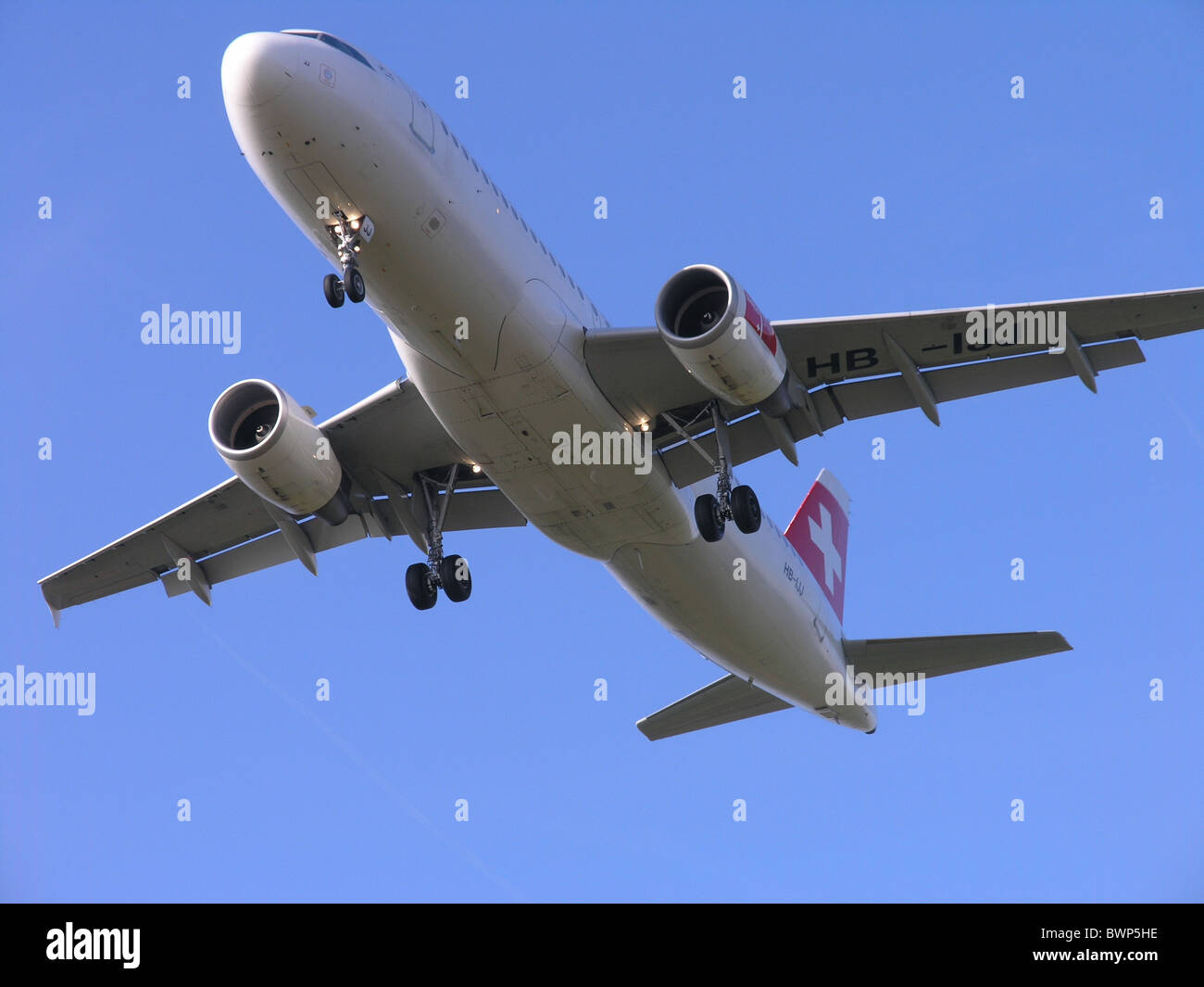 Airbus A320-214 Swiss International Air Lines fliegen Flugzeug Flugzeug ...