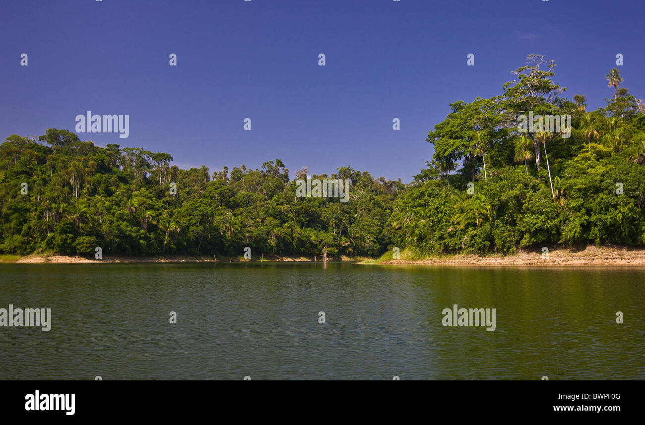 LAKE BAYANO, PANAMA - künstlichen Stausee Lake Bayano, indigene Gebiet ...