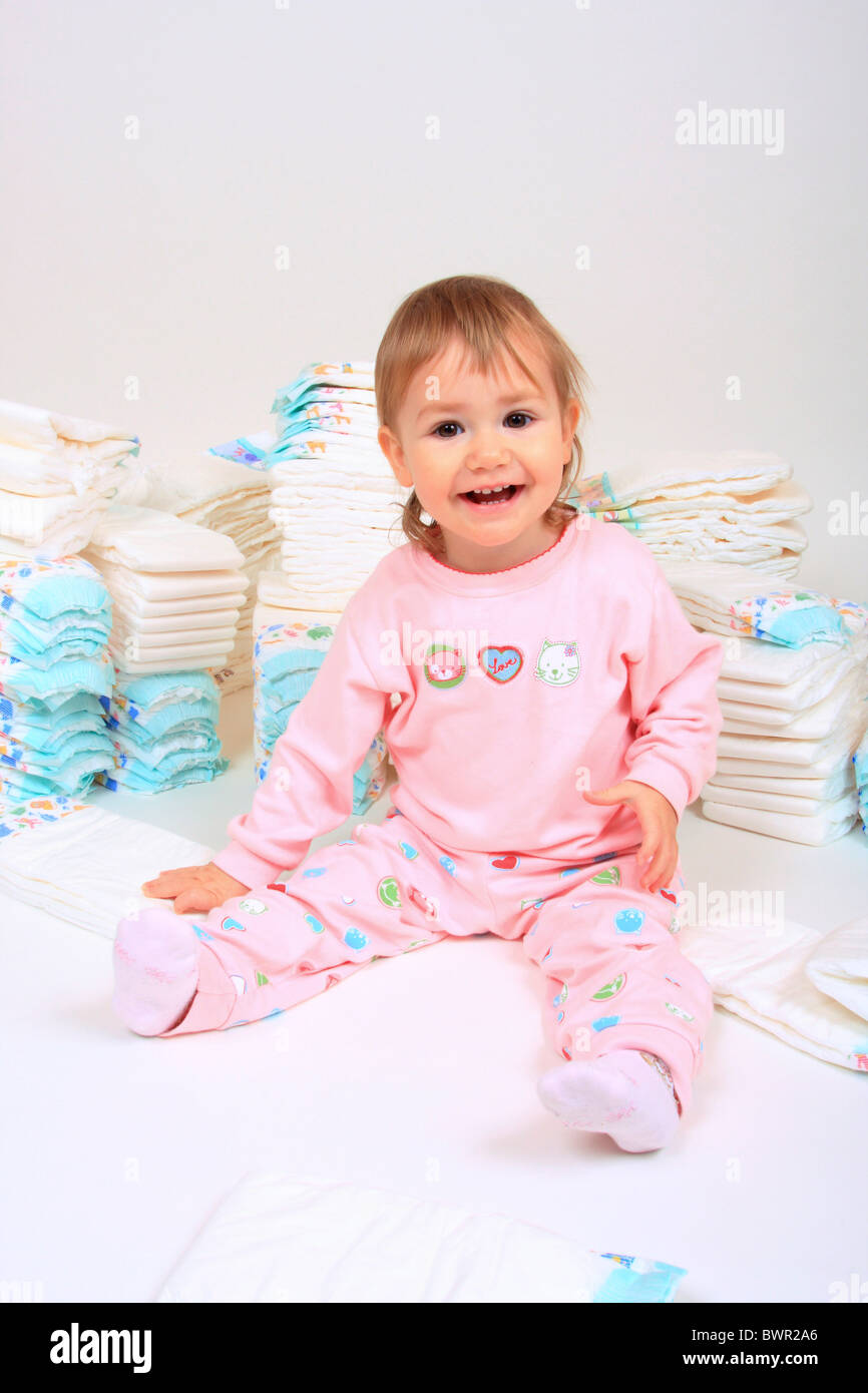 Kleinkind Kind Kinder ein Mädchen sitzen sitzen Windel Windeln Windel ...